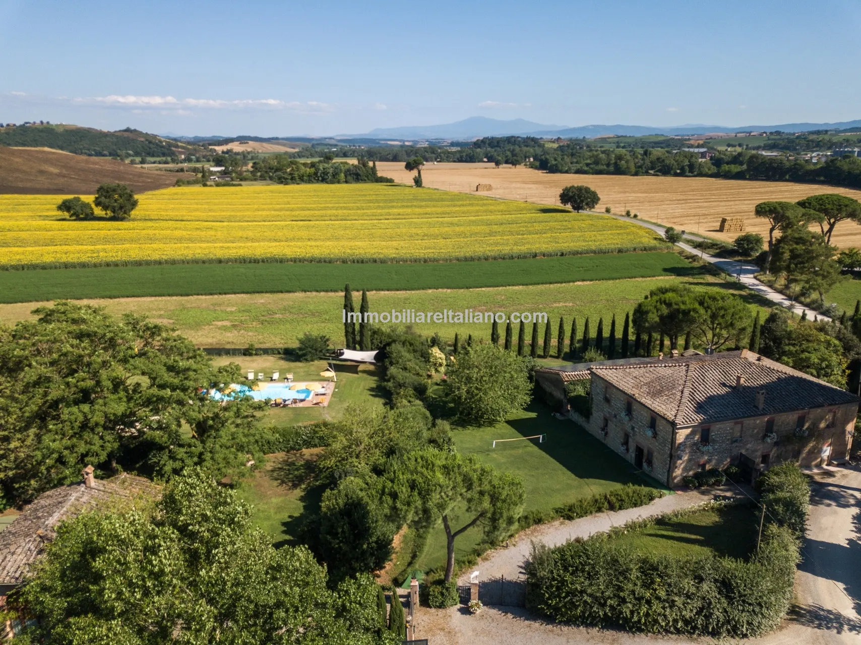 Ferme toscane avec potentiel agritouristique près de Sienne - Residaro